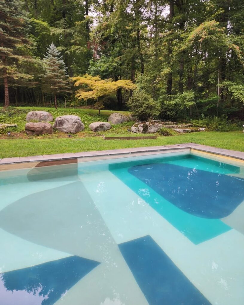 17 Splash & Bloom: Stunning Pool Garden Ideas that Feel Like Out of Town